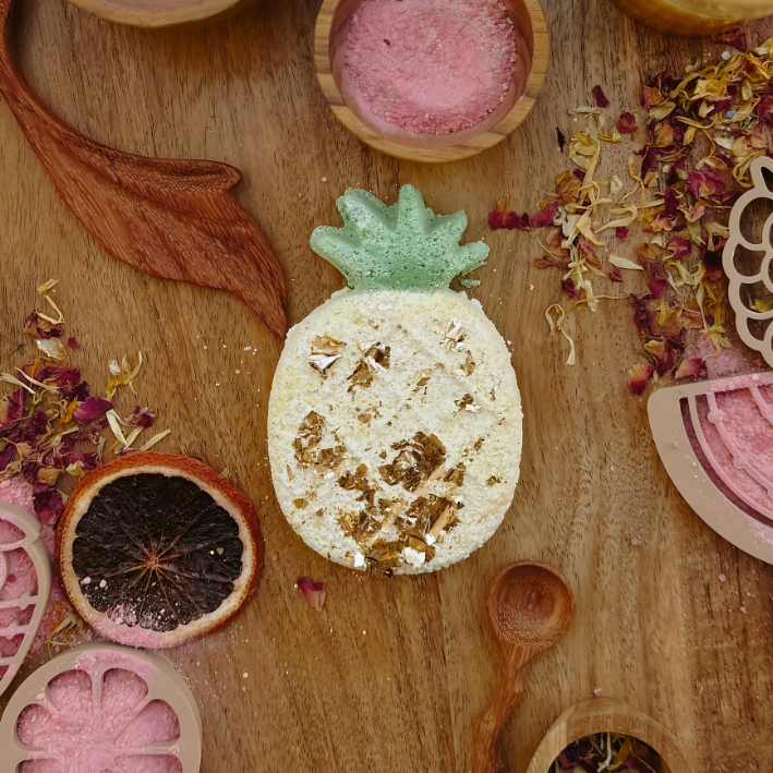 Tropical Pineapple Fizzer – Barefoot Potions